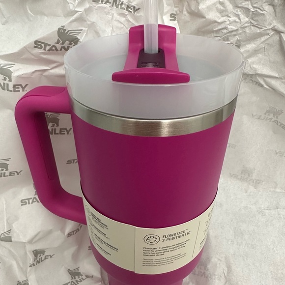 Stanley | Dining | Nib 224 Annual Color Stanley Quencher 40oz Fuchsia ...